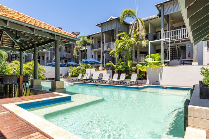 Poolside Villa - Hibiscus 40a - Port Douglas