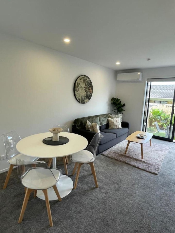 10 Te Kanawa Haven - Riverhead