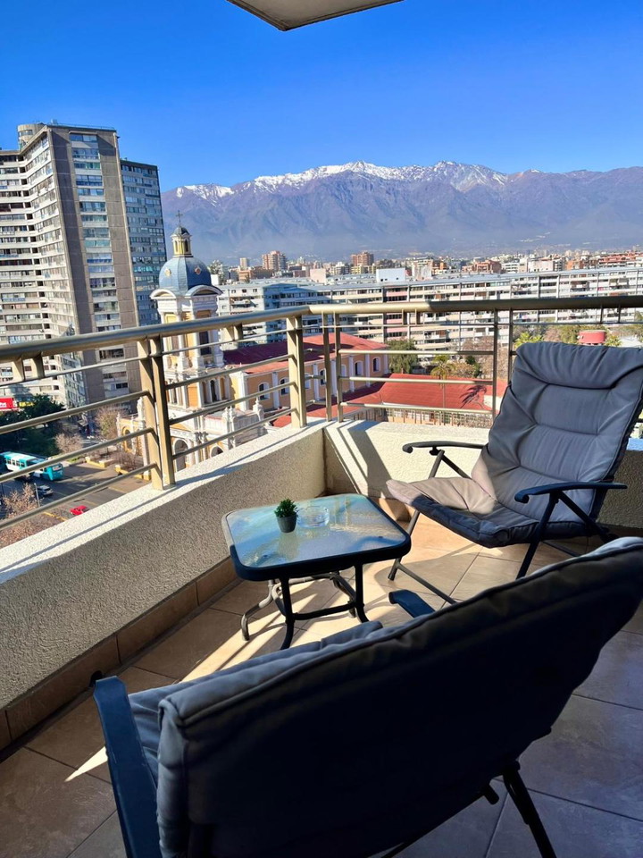 Confortable Departamento En Providencia - Providencia