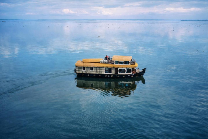 Kh Houseboats - Alappuzha