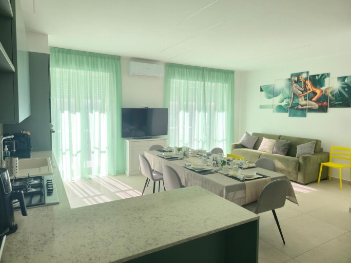 Residenza Ginevra In Zona Vip, Fronte Mare Con Servizi E Comodità - Gaeta