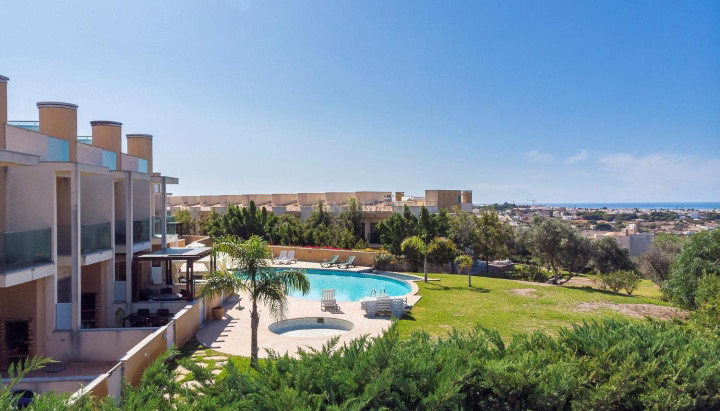 Casa Praia Patroves - Guia