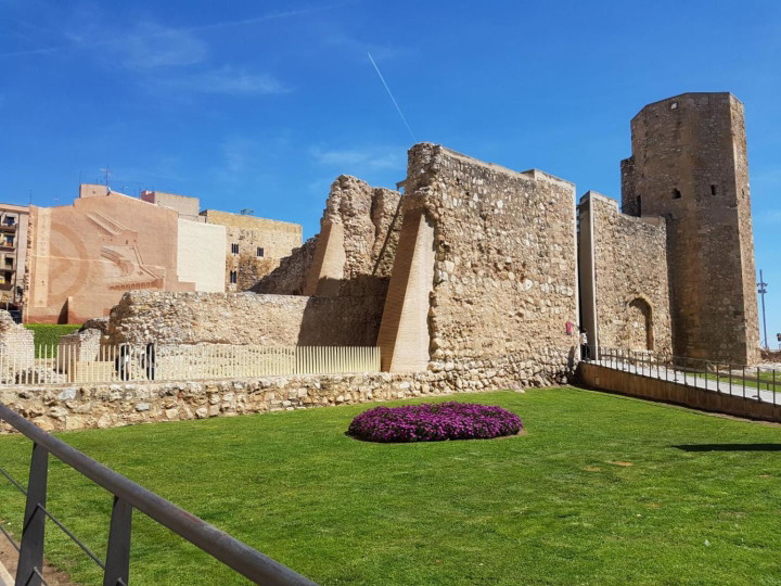 Fantástico Apartamento Al Lado Del Serrallo - Tarragona