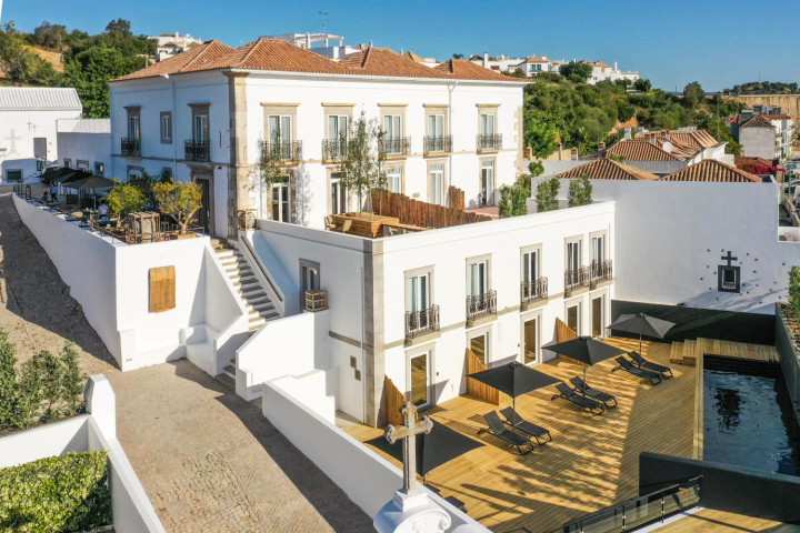 Colégio Charm House - Tavira
