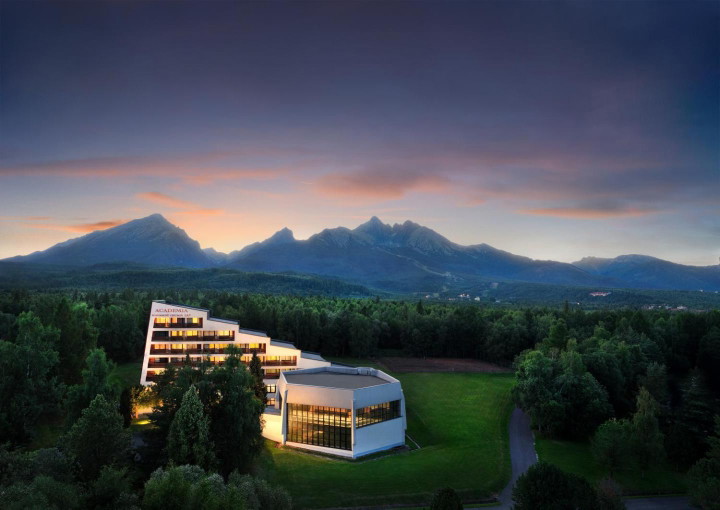 Hotel Academia - Nowa Leśna