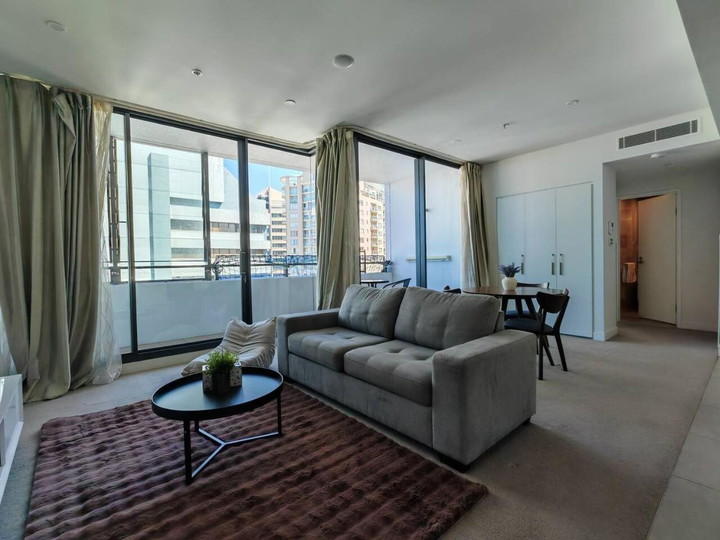 Modern High-rise Sanctuary In Central Chatswood - Sydney