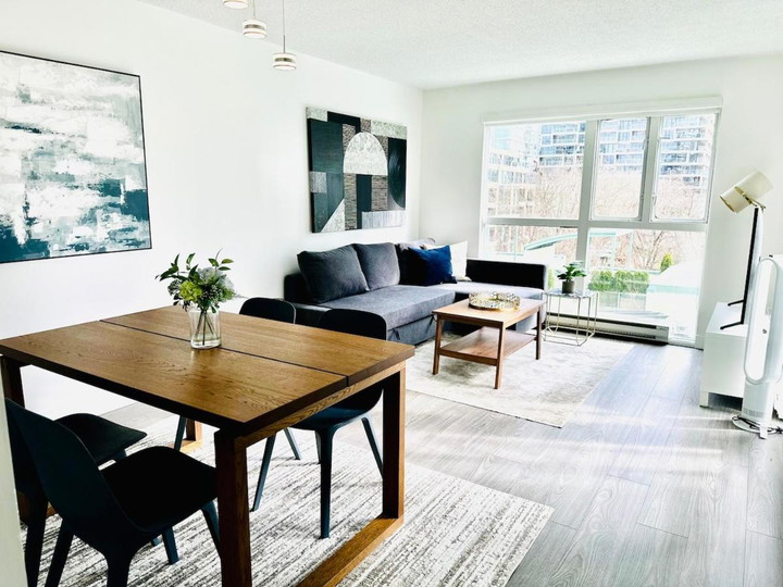 Beautiful Condo Beach Side Yaletown - North Vancouver