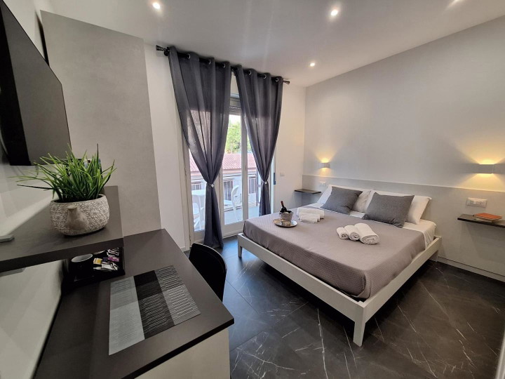 Vanity Suite - Castelbuono