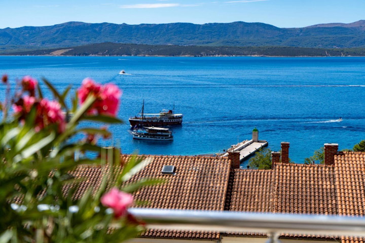 Apartments Villa Azzurra Bol - Croatia