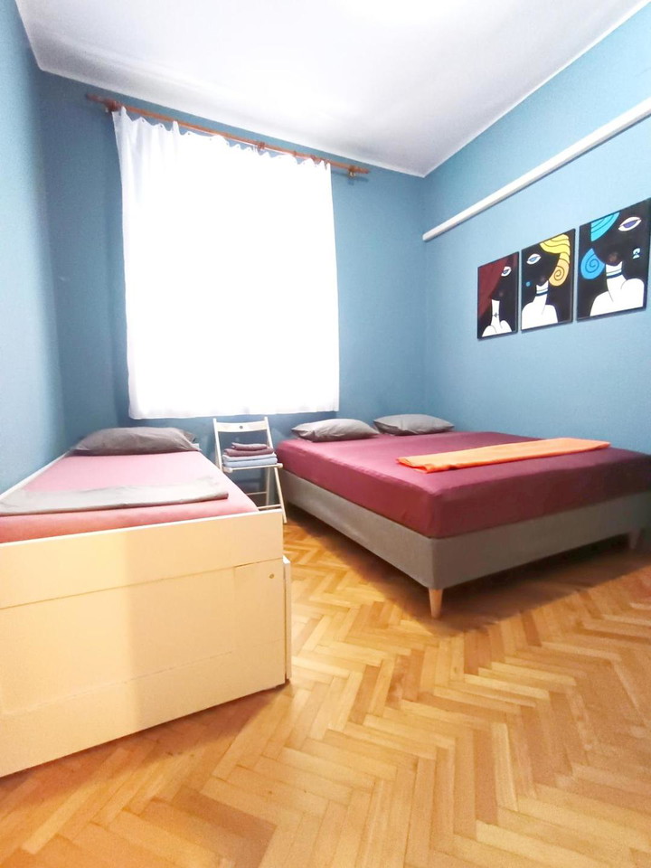 Apartment Sole Macula - Split
