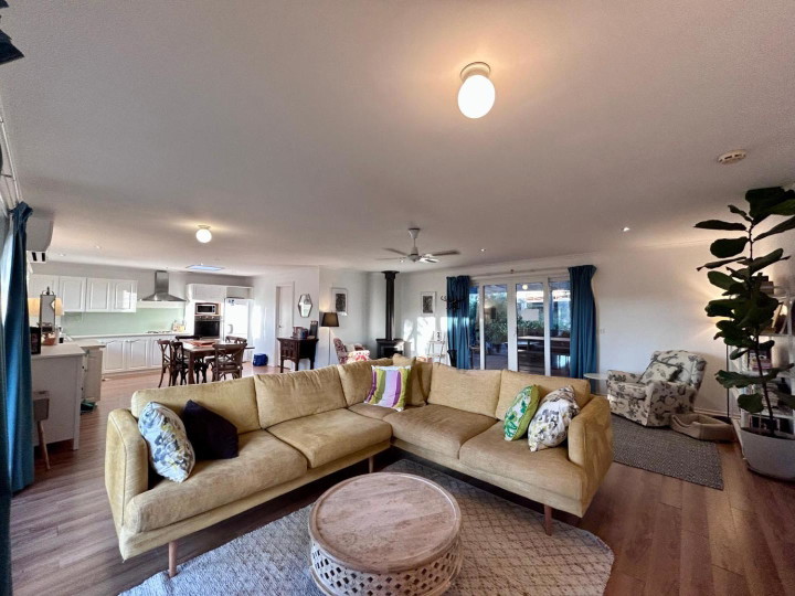 Magic Beach Cottage - Venus Bay