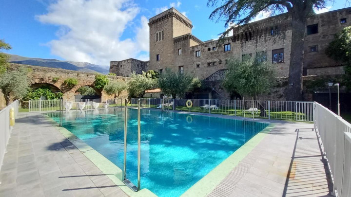 Parador De Jarandilla De La Vera - Valle del Jerte