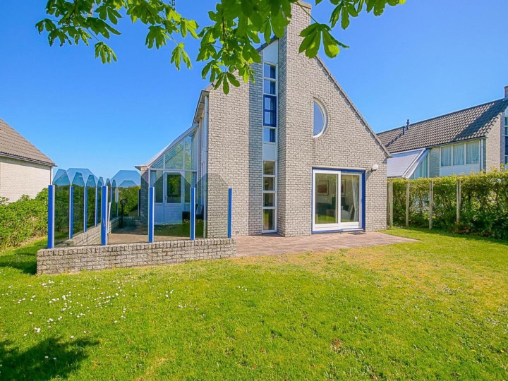 Spacious Holiday Home In Julianadorp - Texel