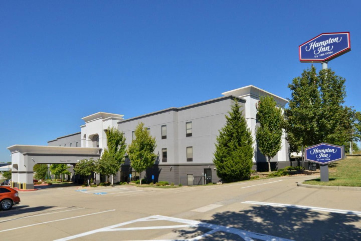 Hampton Inn Kansas City Northeast - Kansas City, KS