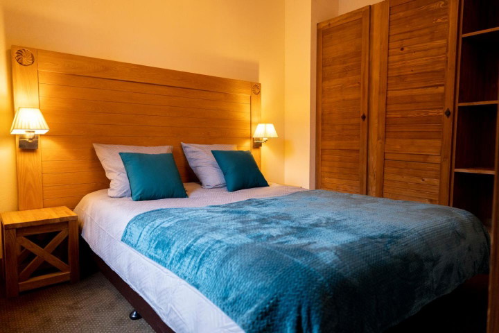 Apparts Low Cost Cami Real Piscine Et Wifi Inclus - Pic du Midi