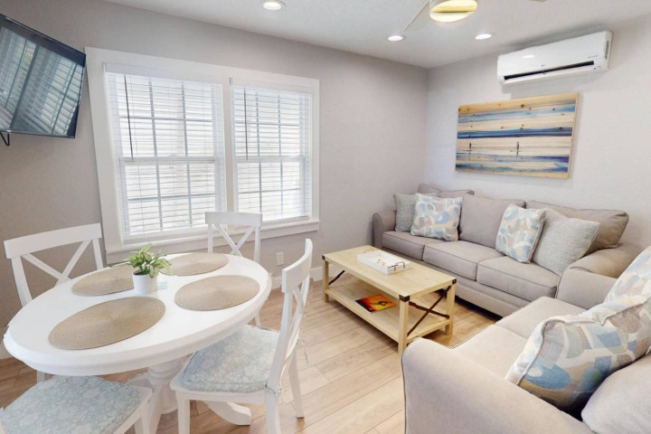 8 - Island Paradise Cottages - Tropic Sun - Treasure Island, FL