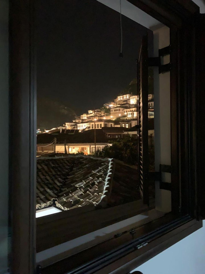 Nomad House-entire House At Your Disposal,4 Guests - Berat