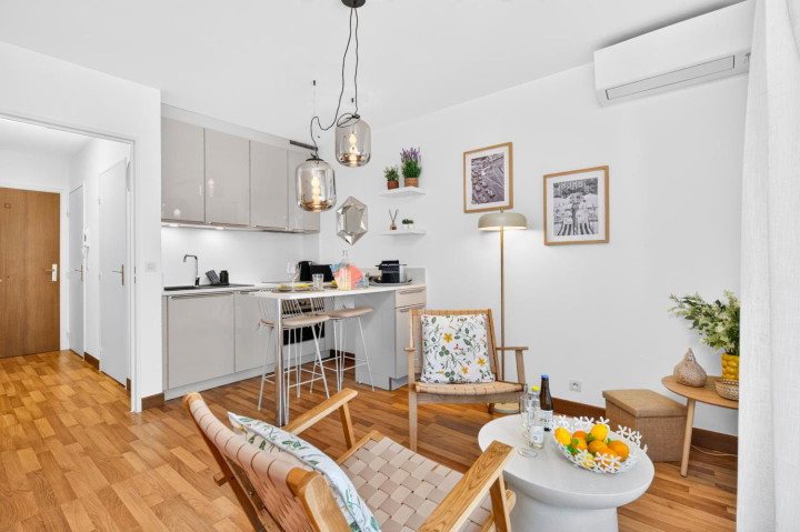 Riviera Plage - Superbe Appartement - Proche Mer Et Gare - Roquebrune-Cap-Martin