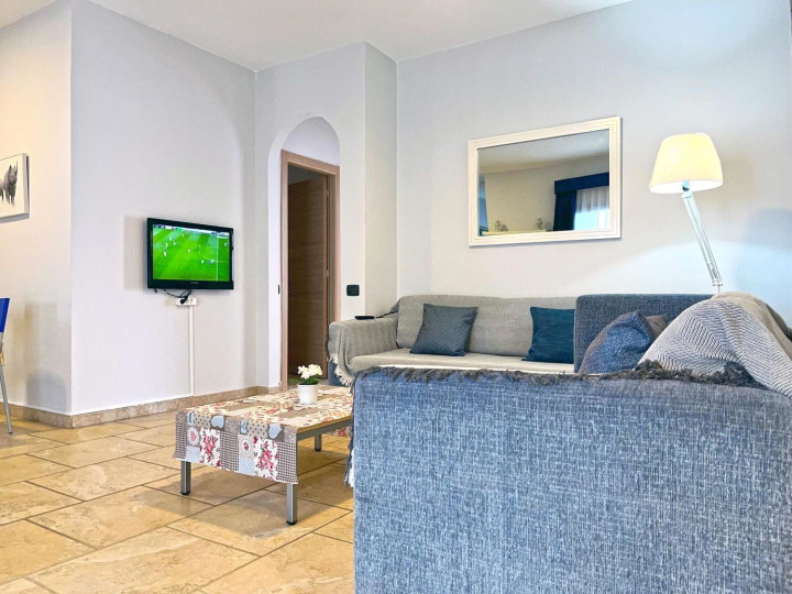 A15a Nice, Bright, Close To The Beach And To The Centre - Cabo Verde