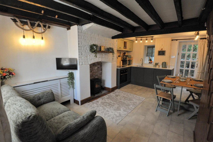 Little Green Cottage - Dorset