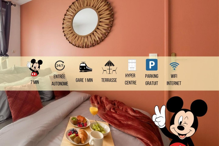 La Gare, Disneyland Paris Terrasse Parking Gratuit - Bussy-Saint-Georges