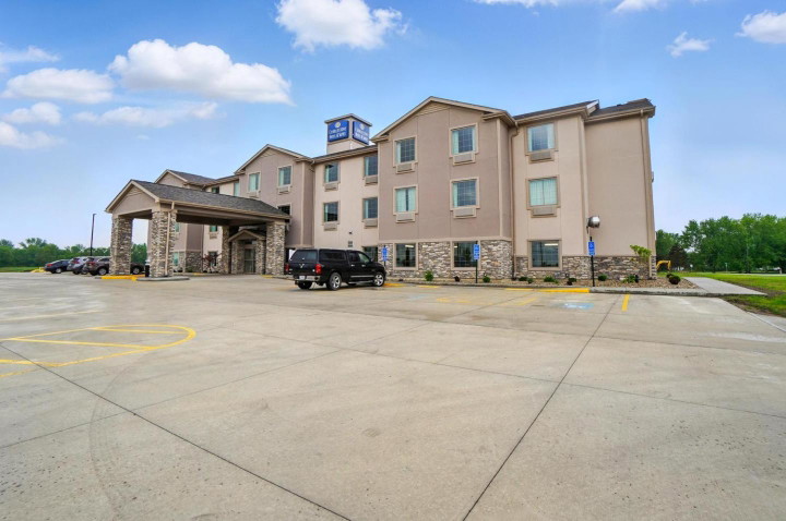 Cobblestone Hotel & Suites - Russells Point At Indian Lake - Ohio