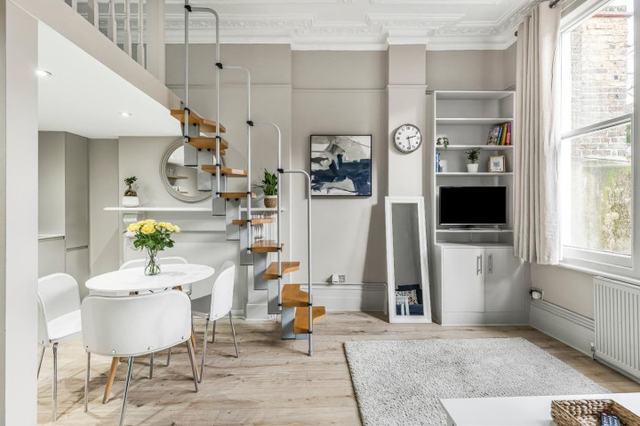 Well Appointed Garden Condo In Kensington Olympia - Earls Court