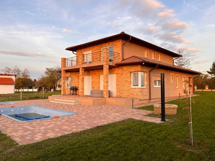 Virág Vendégház Balatonszárszó - Balatonfüred