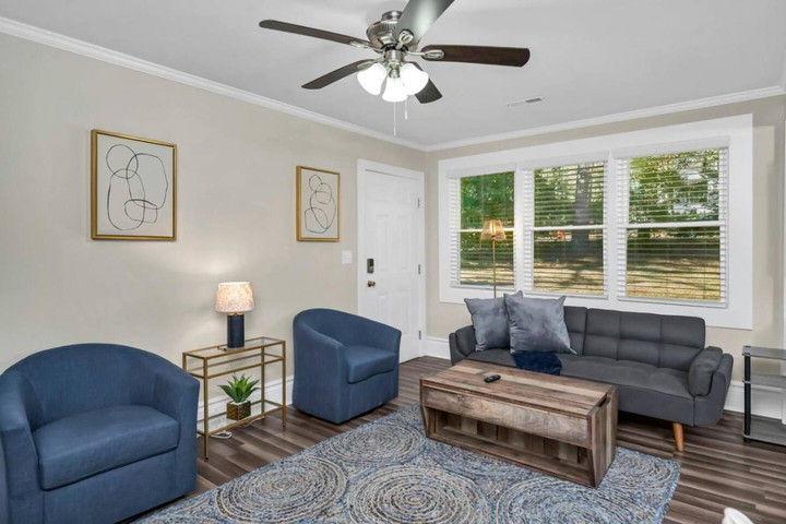 Margrave Retreat Unit A - 2br - Columbia, SC