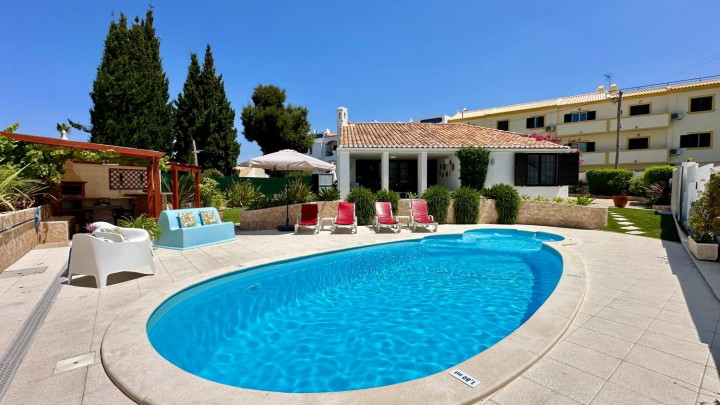 Buganvilia - Private Pool - 10 Guests - Albufeira - Albufeira