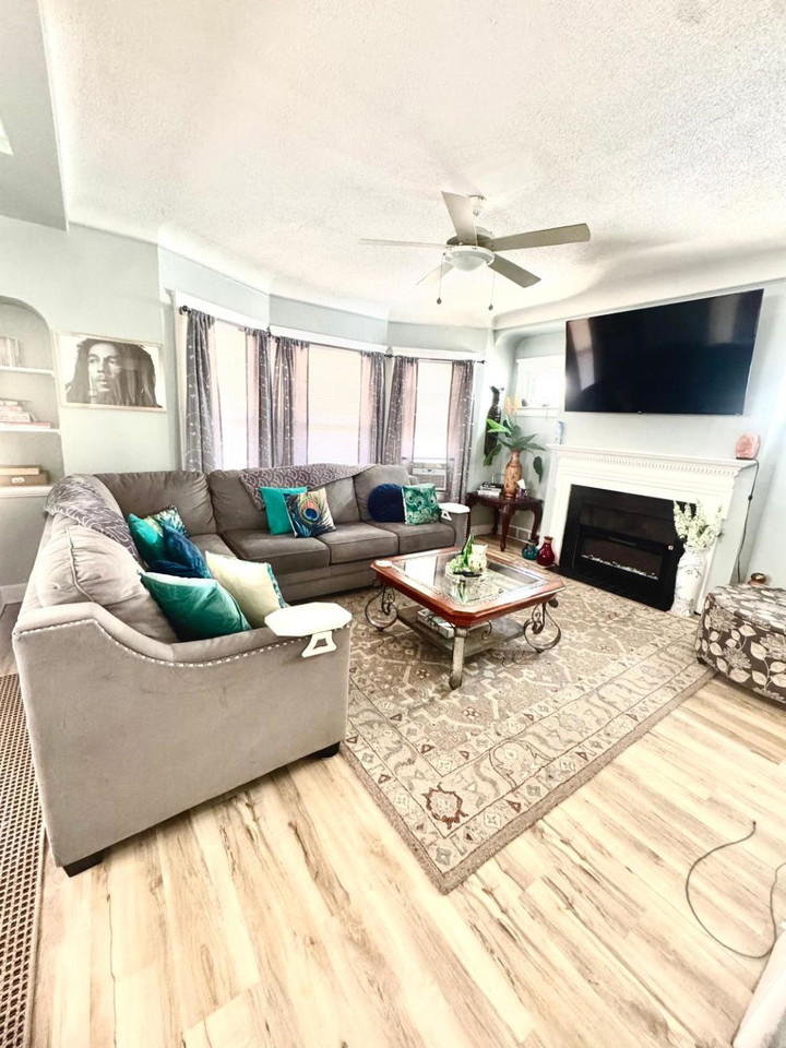 Cozy Home By University Circle Va,cc & Museum - Shaker Heights, OH