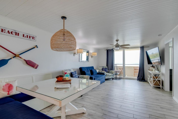 Private Beach Access & Gulf Views: Hudson Condo! - Spring Hill, FL