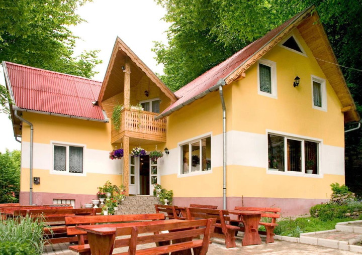 Perla Bálványos Gyöngye - Transylvania
