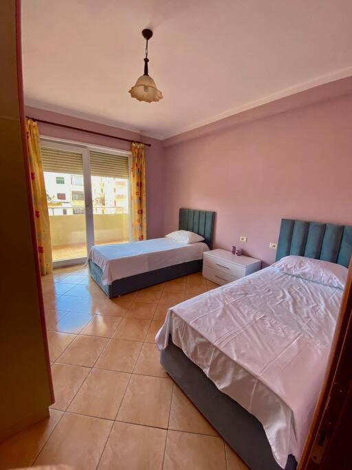 Family Friendly 2-bedroom Apartment In Durres :) - Durrës