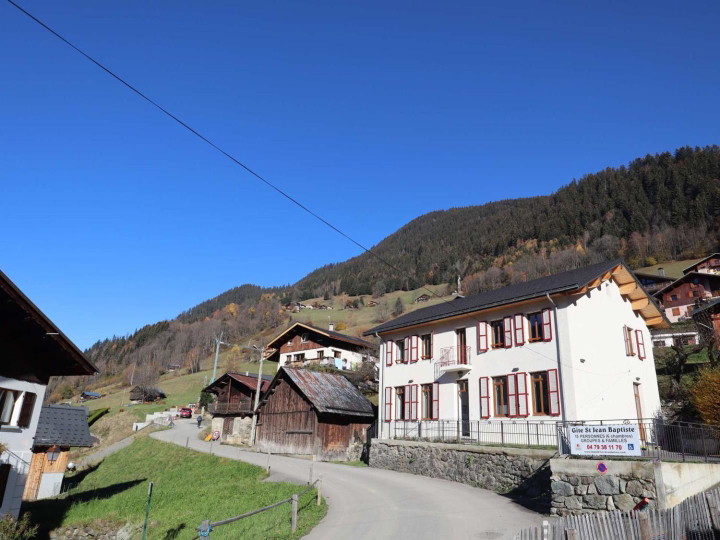 Gîte 15 Pers. - Mobilité Réduite - Proche Saint-guérin - Parking, Salle De Réunion, Ski Room - Areches Beaufort