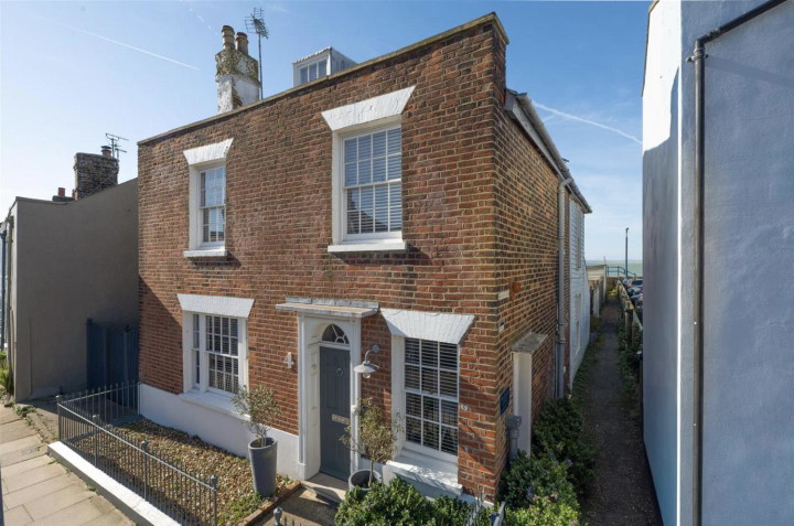 Copeland House 4 Island Wall - Faversham