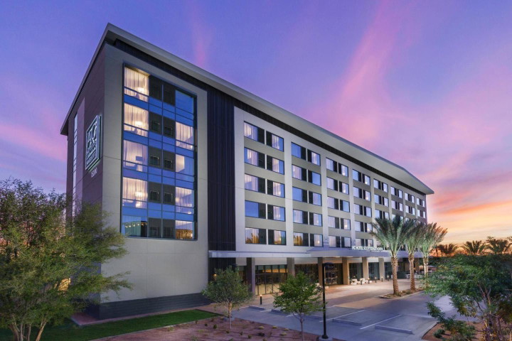 Ac Hotel By Marriott Scottsdale North - Paradise Valley