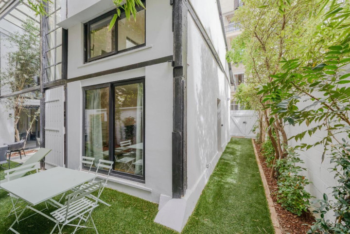 Maison Alcôme - Elegant Artist's Residence With Private Garden - Clamart