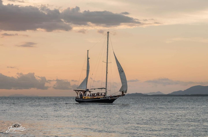 Kavelas Sunset Cruise - Puntarenas
