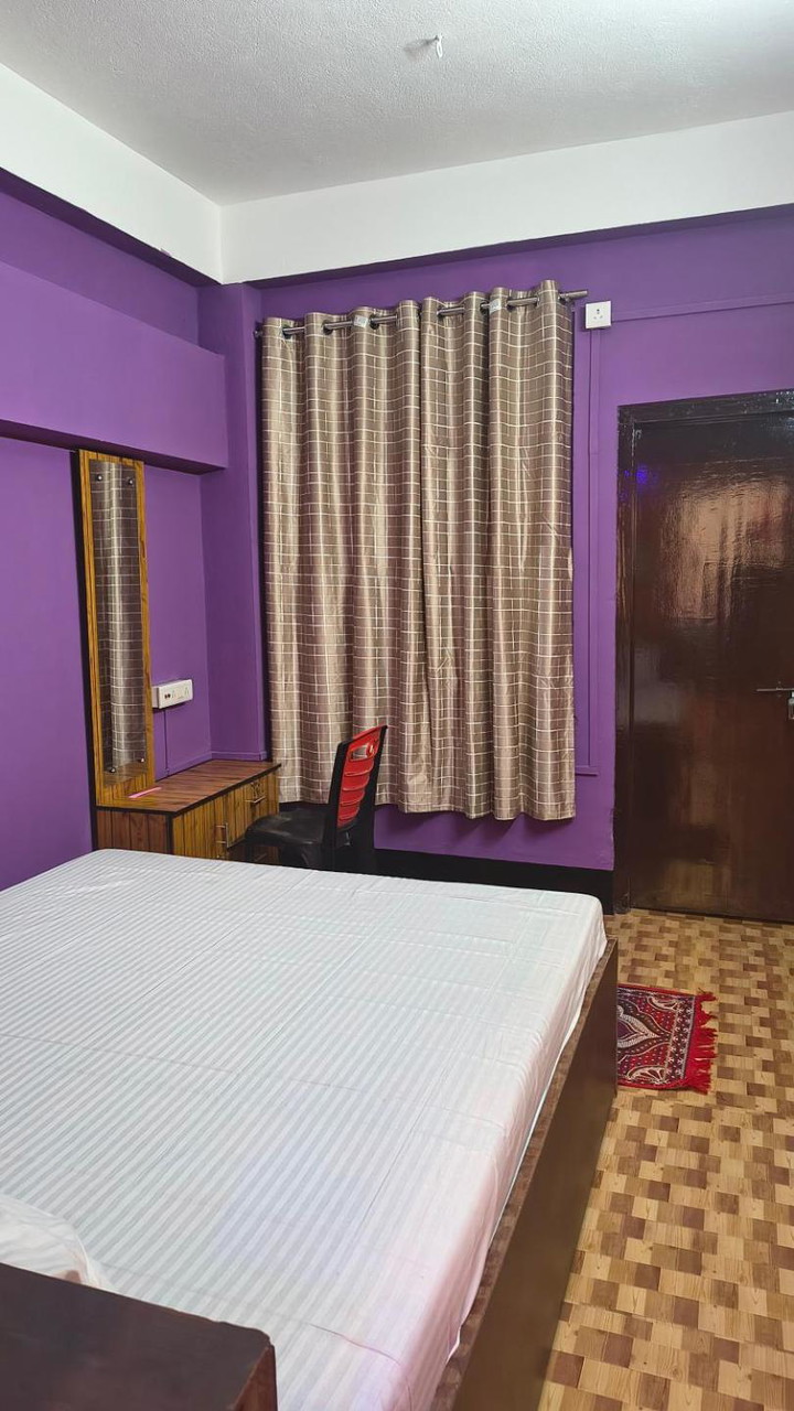 Jr Hotel - Guwahati