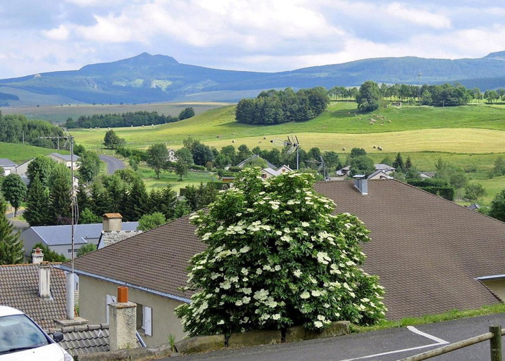 "L'abri" Massif Du Mézenc, Massages Bien êTre - Les Estables