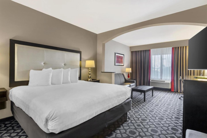 Best Western Plus Laredo Inn & Suites - Laredo, TX