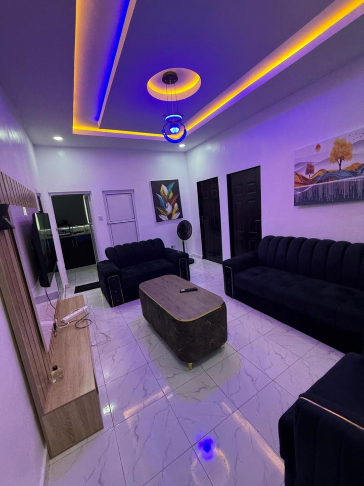Cool 2bedroom Flat In Ogudu, 15mins To The Airport - Lagos