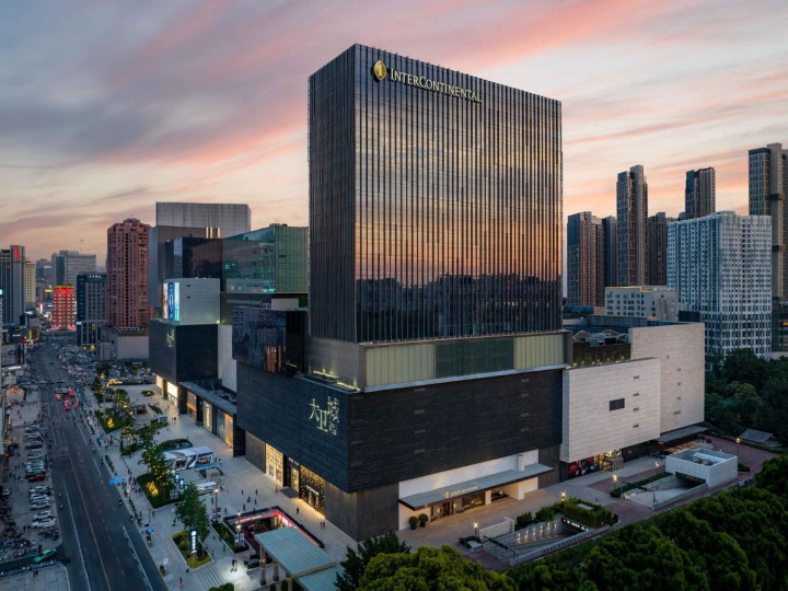 Intercontinental Zhengzhou By Ihg郑州丹尼斯广场洲际酒店 - Zhengzhou