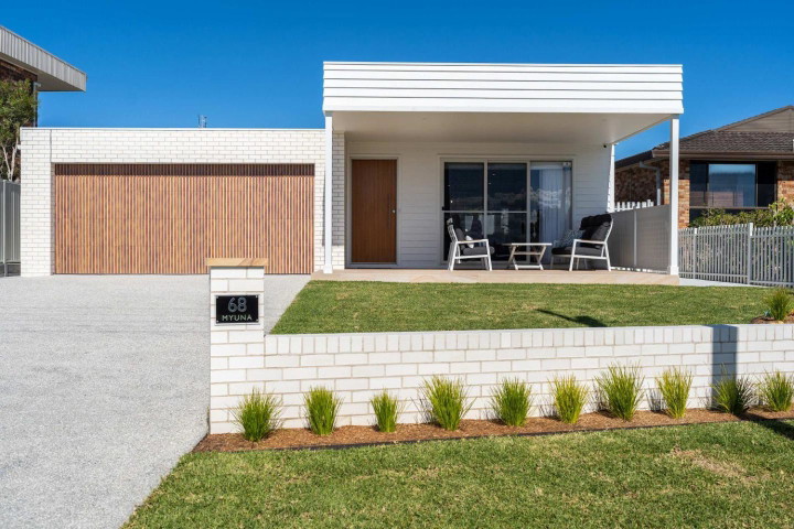 Myuna - Beachfront Pet-friendly Coastal Escape - Huskisson