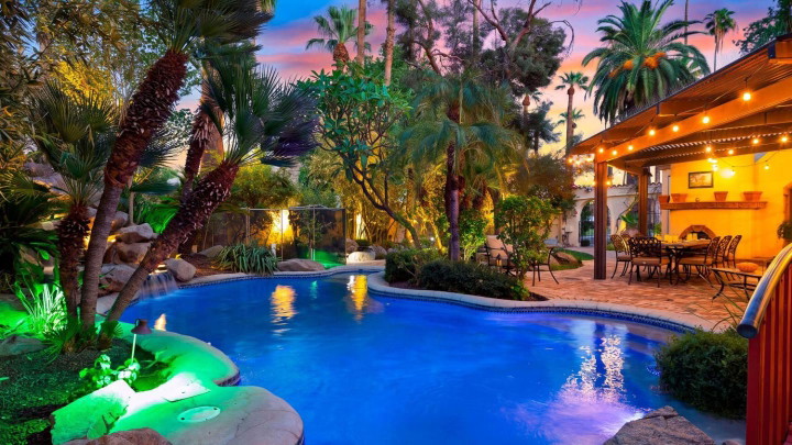 Palm Manor By Avantstay - Phoenix, AZ