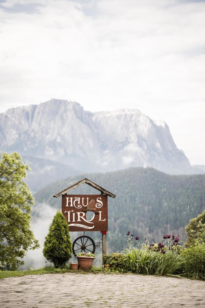 Pension Haus Tirol - Villnöß