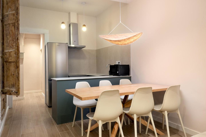 Montcada Born Apartment A - Badalona