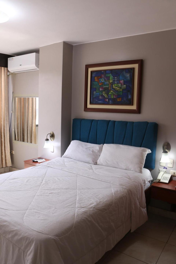 Tropical Inn Hotel - Ecuador