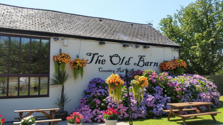 The Old Barn Inn - Newport